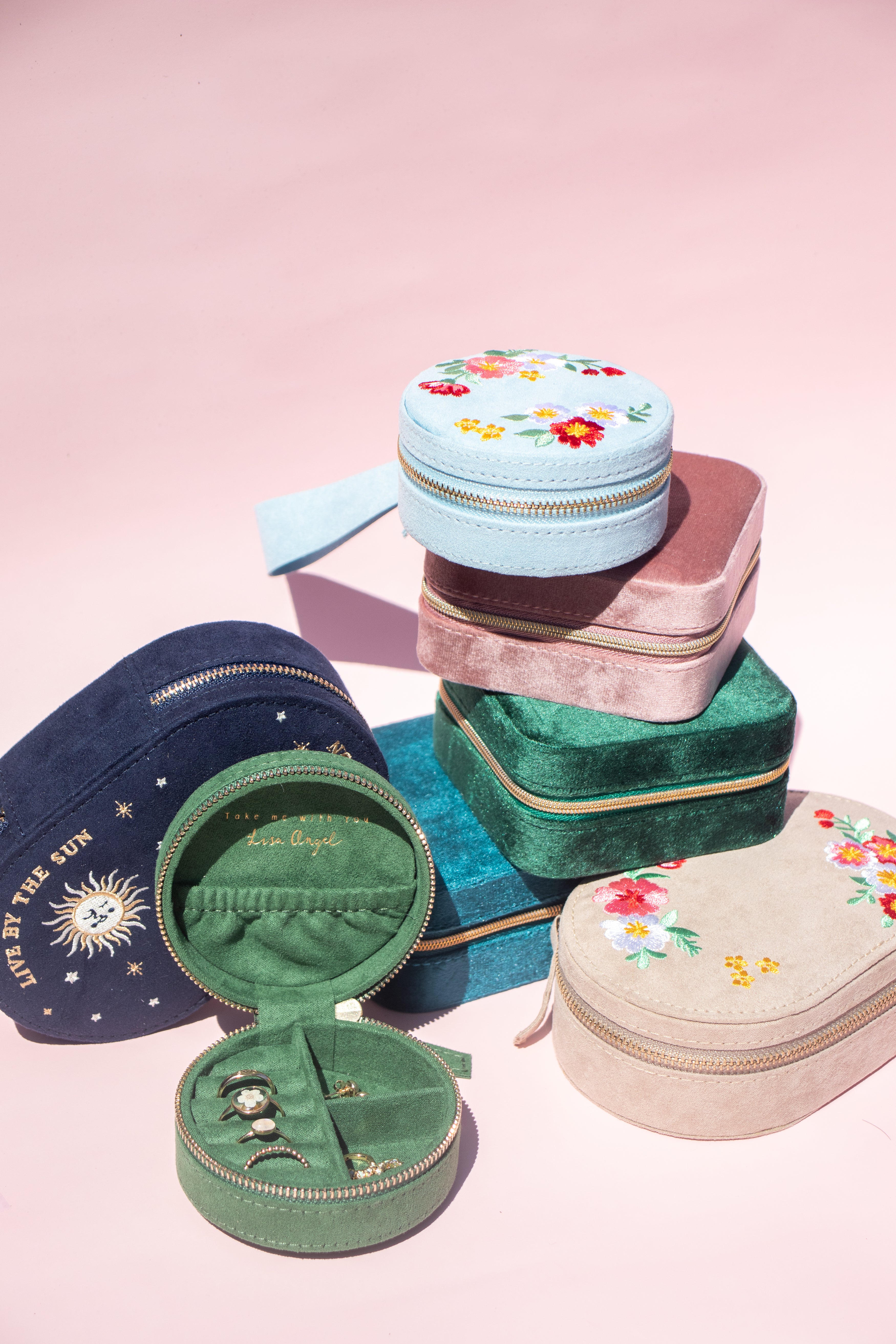Jewelry Cases – Emery & Opal