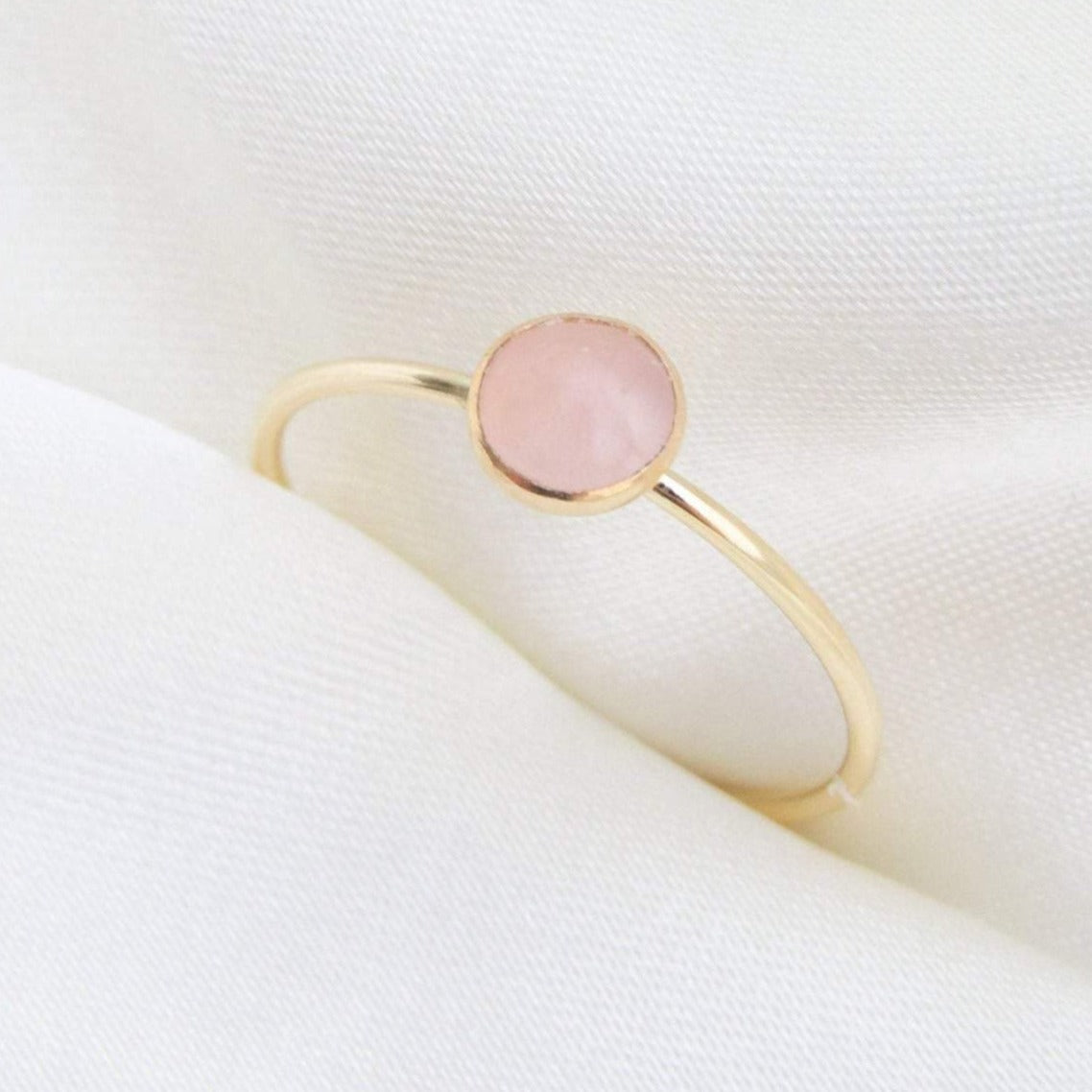 Rose Quartz Gemstone Ring – Emery & Opal